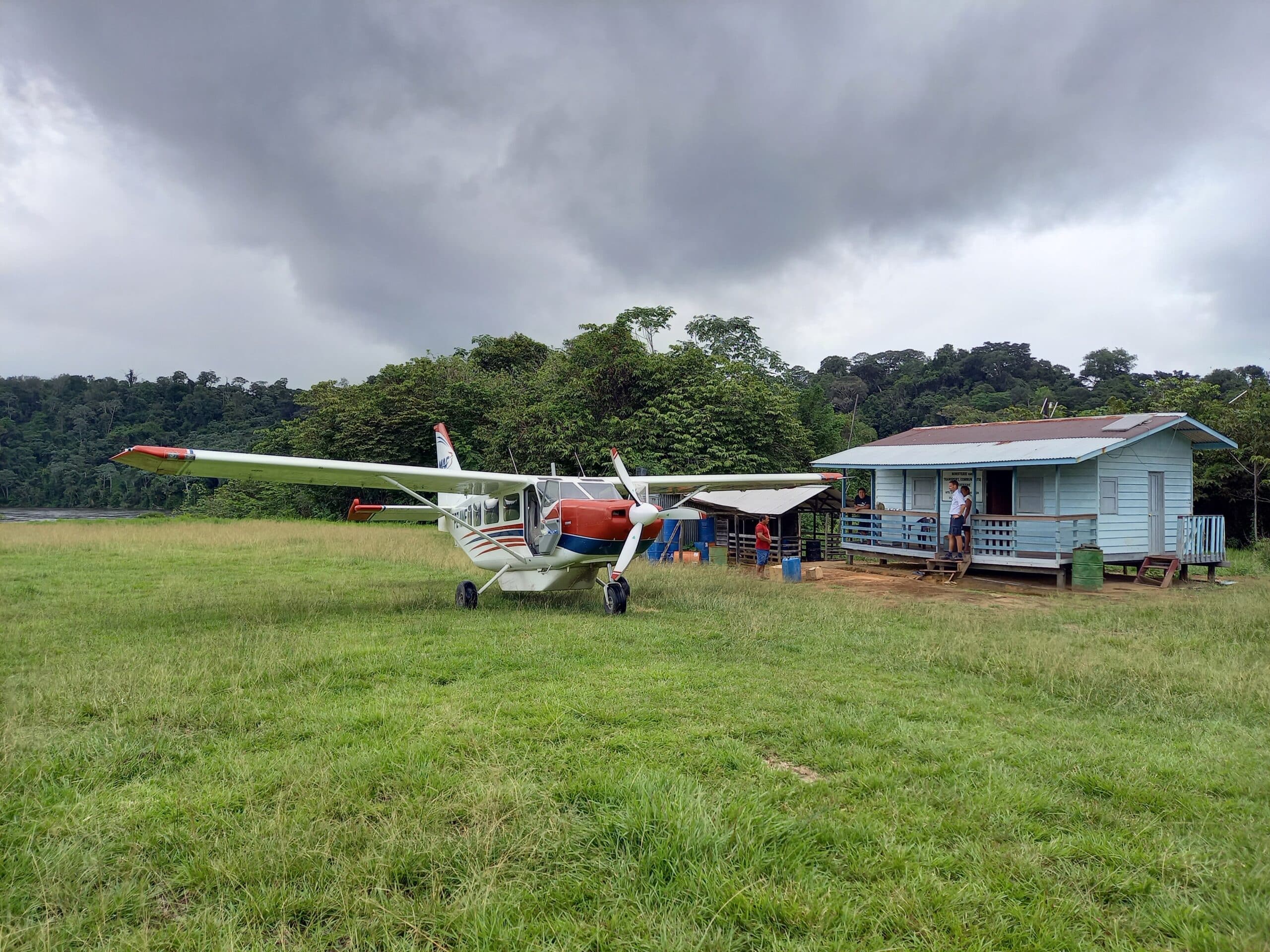 New hangar MAF Suriname | MissionInvest